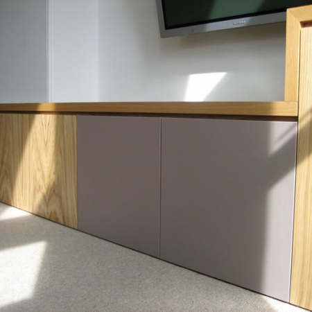 AV and Storage Unit - Woodworkshop