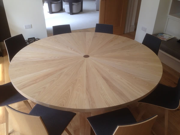 Round Table - Woodworkshop
